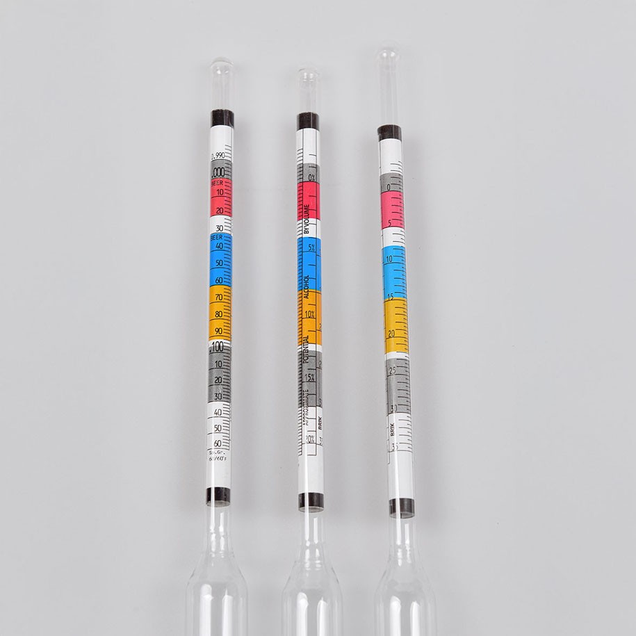 3 SKALIŲ UNIVERSALUS HIDROMETRAS